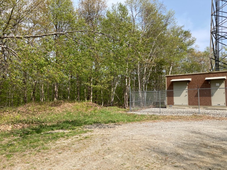 Berry Mountain – Hiking Massachusetts Peaks