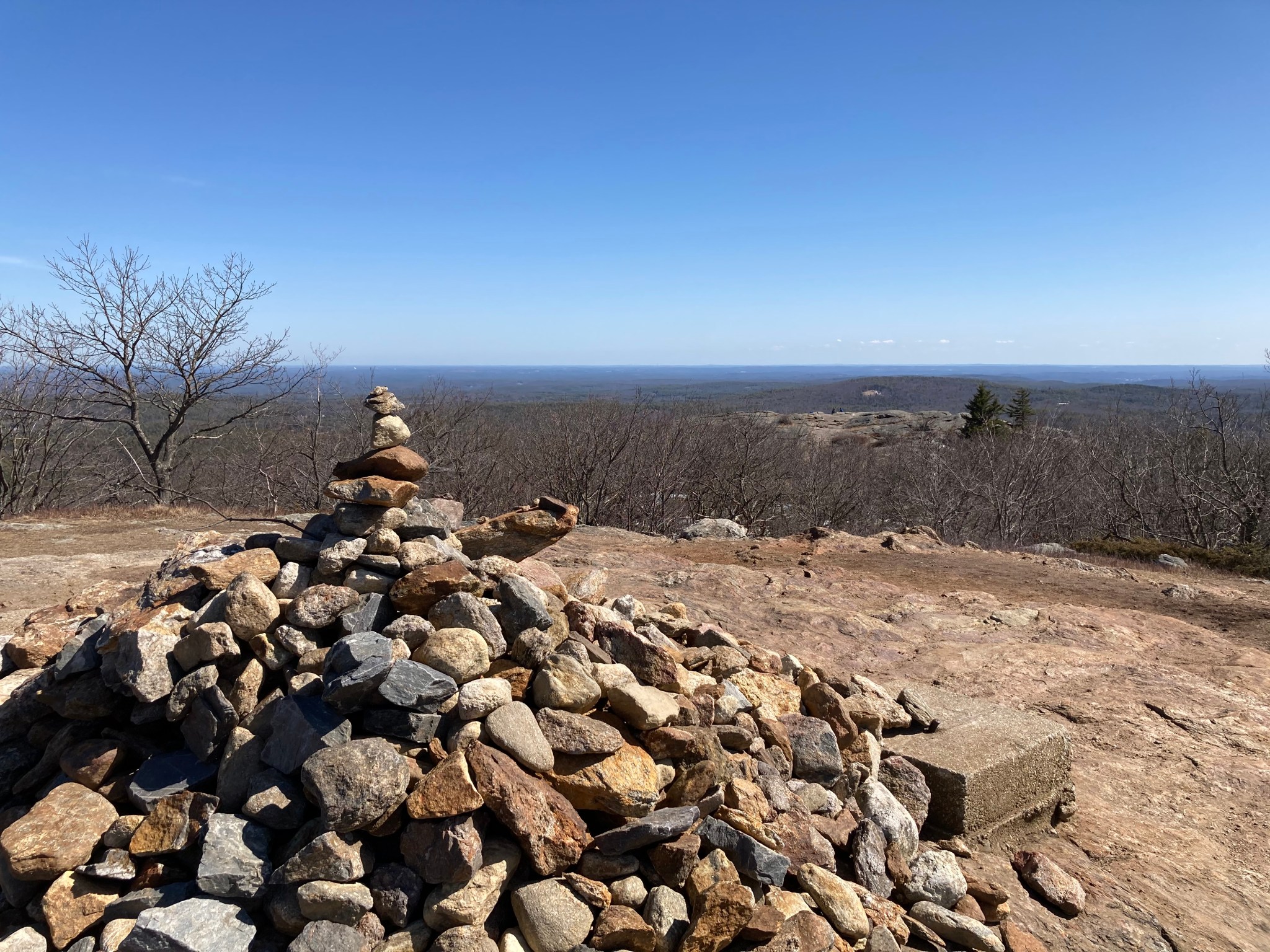 Mount Watatic – Hiking Massachusetts Peaks